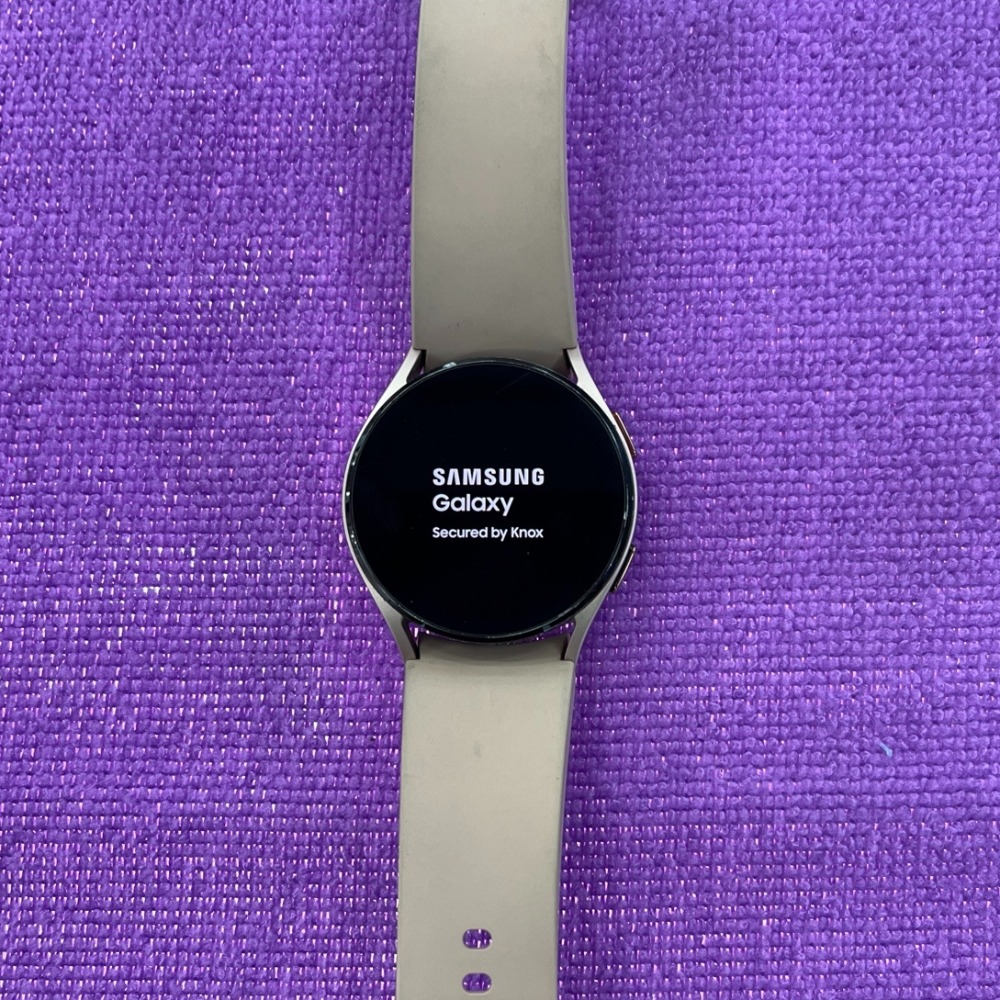 Galaxy Watch 4 - Own4Less